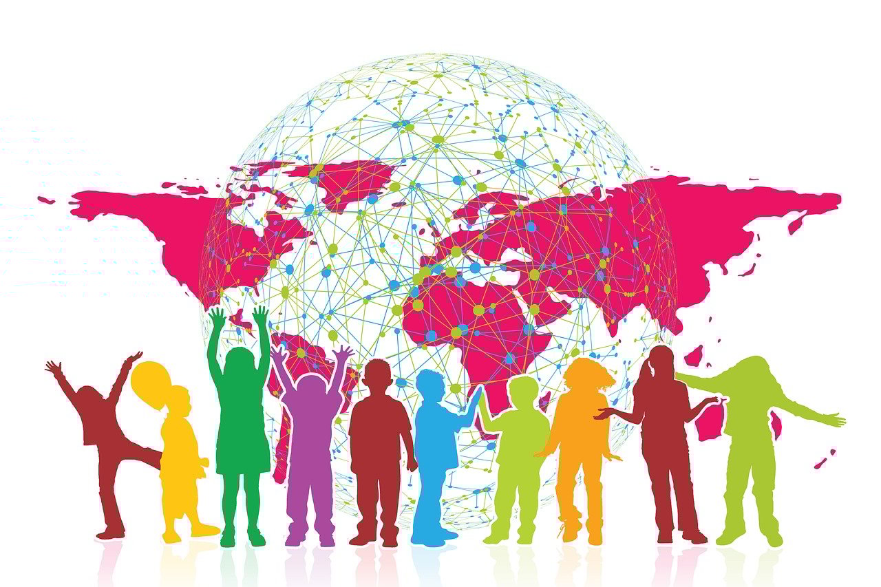 「世界中で」の英語表現3選。それぞれ意味や違い、正しい使い方を例文で紹介| Kimini英会話